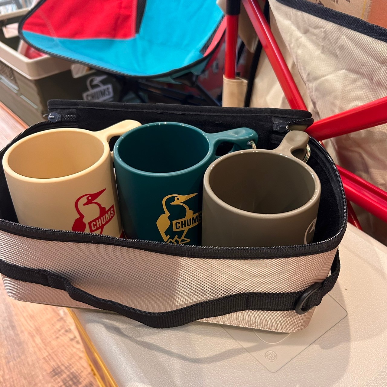 NEWカラーも仲間入り！CHUMS商品続々入荷中です♪ - unionplus.