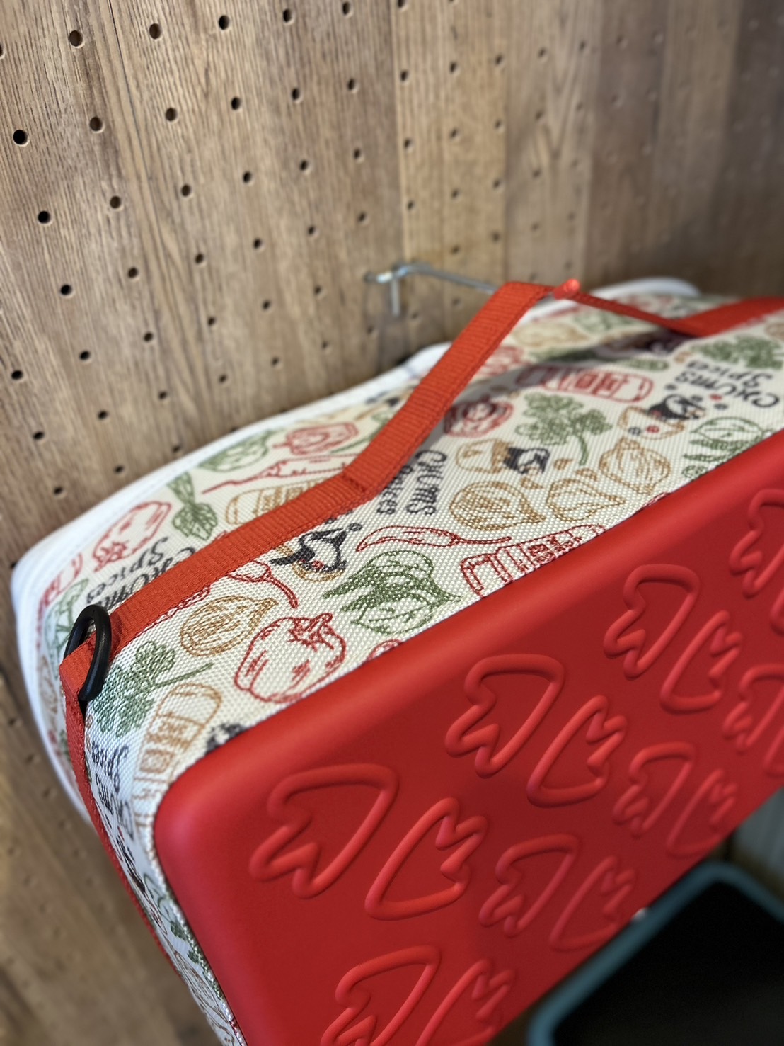 NEWカラーも仲間入り！CHUMS商品続々入荷中です♪ - unionplus.